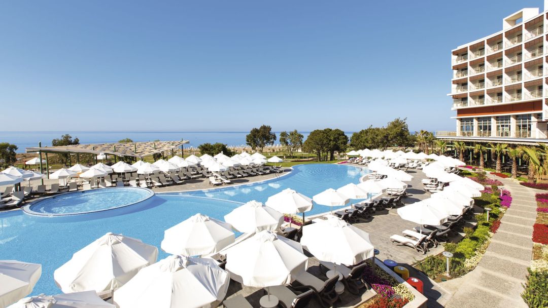 TUI BLUE Sensatori 2026 / 2027 Holiday Deals